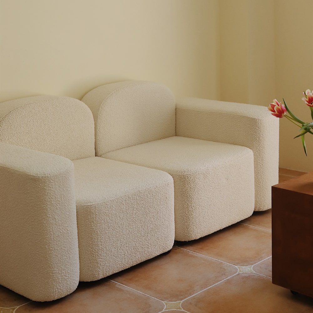 Skyla Velvet Fabric 2-Seater Modular Cube Sofa– CASASPACE